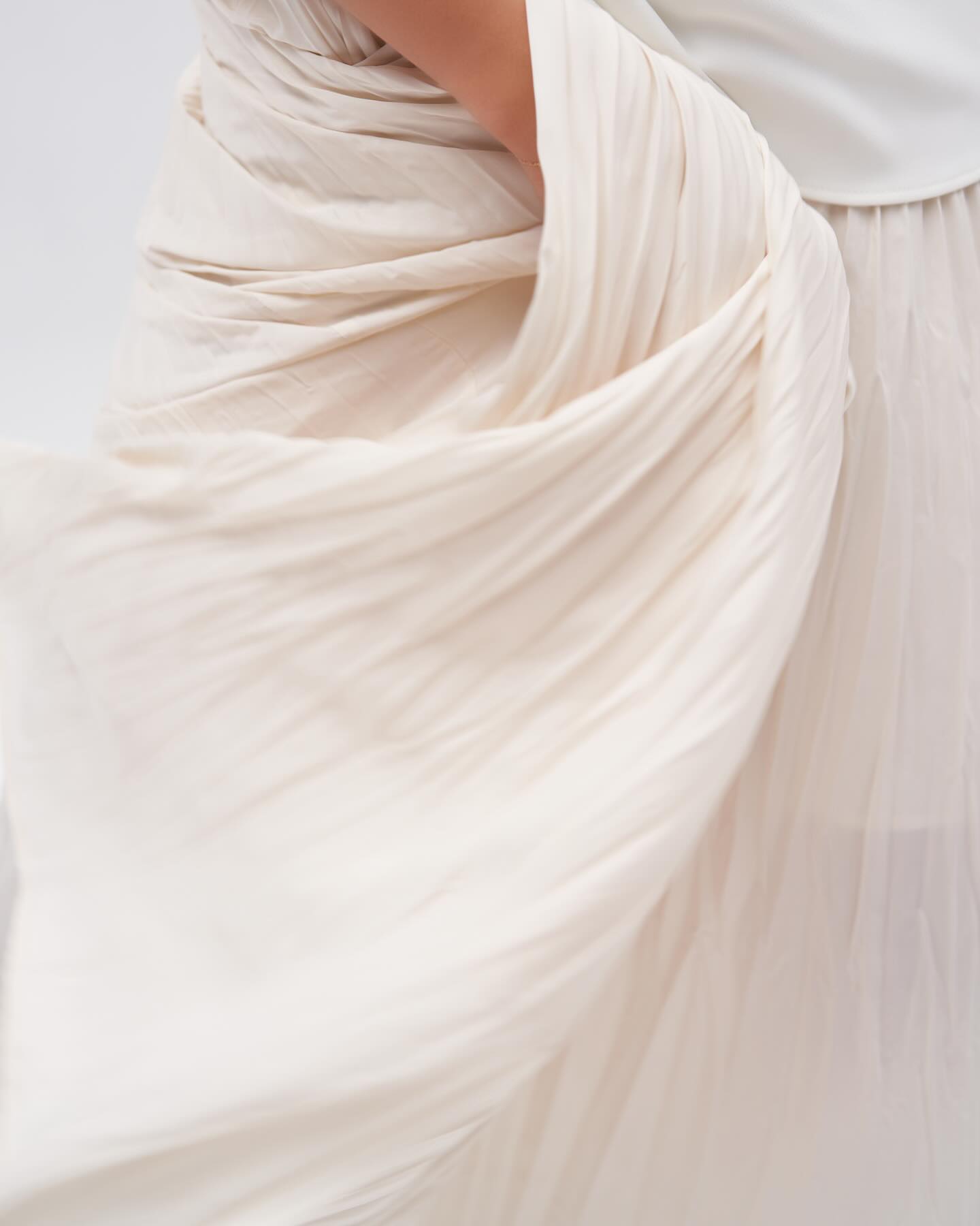 קסטרו אופנה ישראלית – הזמנת בגדים אונליין | Castro